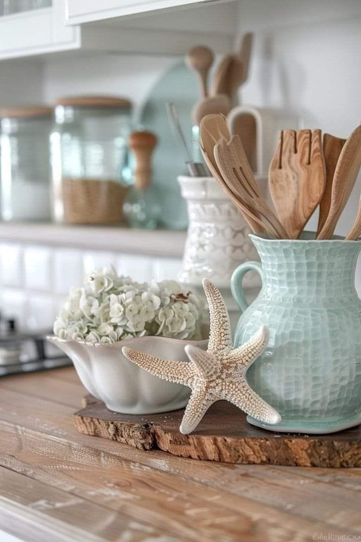 15+ Ocean Themed Kitchen Ideas to Create a Dreamy Coastal Escape ...